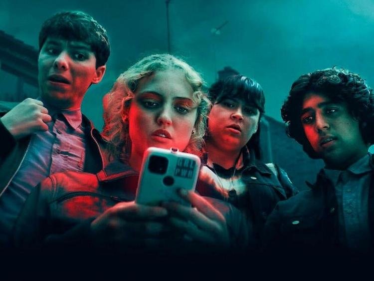 Red Rose: Explicamos o final da série de terror da Netflix - Cinema ...