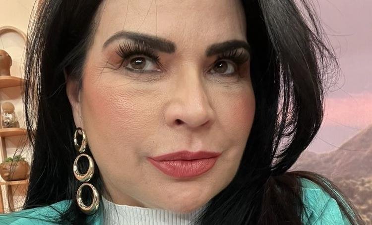 Saiu do ar! Solange Gomes tem novo perfil em rede social bloqueado pela Meta - Coluna do ...