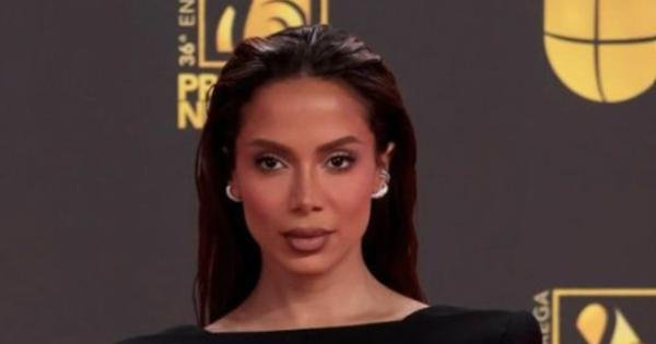 Anitta: 'Menina Má' volta com tudo nas redes sociais e charts