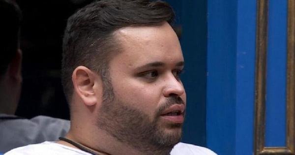 BBB24: Michel conta reação dos pais com a descoberta de sua sexualidade ...