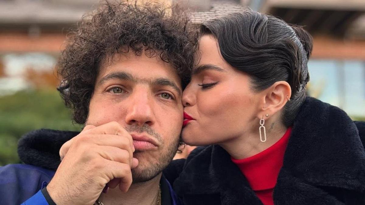 Selena Gomez e Benny Blanco preparam casamento secreto e milionário ...