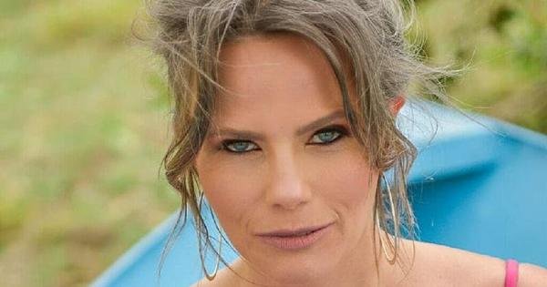 De biquíni, Maria Cândida renova o bronzeado e exibe corpo tatuado ...