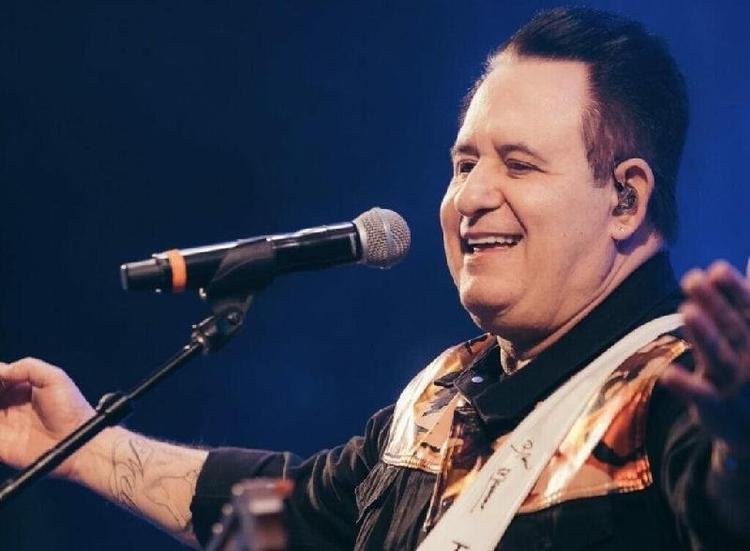 Marrone comenta sobre plástica no rosto e faz confissão: 'o pior já ...