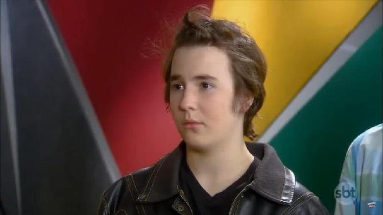 Cúmplices de um Resgate: Pressionado por Paola, André/Andrês revela sua verdadeira identidade ...