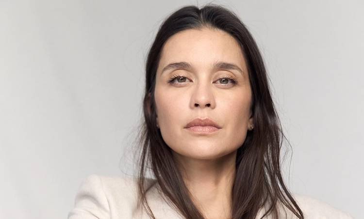 Clarice Alves apresenta produção internacional e prepara novo filme no ...
