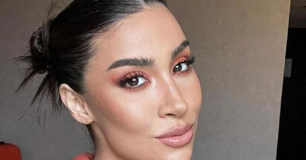 Bianca Andrade surge de biquíni em cliques e corpo de 'boneca ...