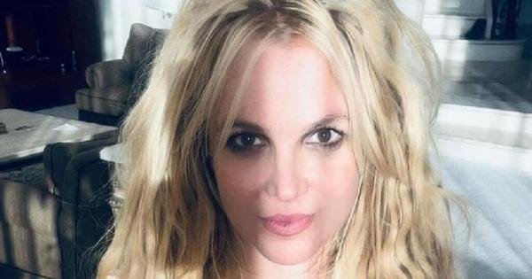 Britney Spears aparece nua em banheira e causa estranhamento: 'Eu gosto ...