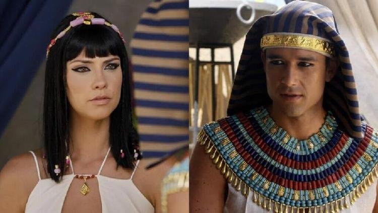 Ramsés fala com Nefertari após saber do romance dela com Moisés: 'Um ...
