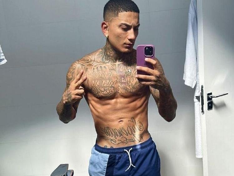 Dynho Alves rebola de bermuda e volume chama atenção dos seguidores ...