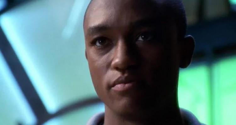 Smallville: 7 atores que morreram e os fãs não sabiam - Cinema ...