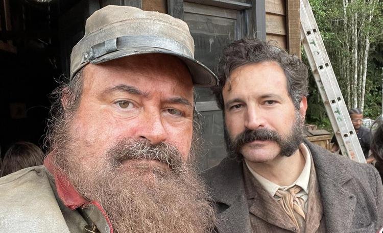 Sucesso em 'A Caverna Encantada', Phil Miler fala com carinho sobre a ...