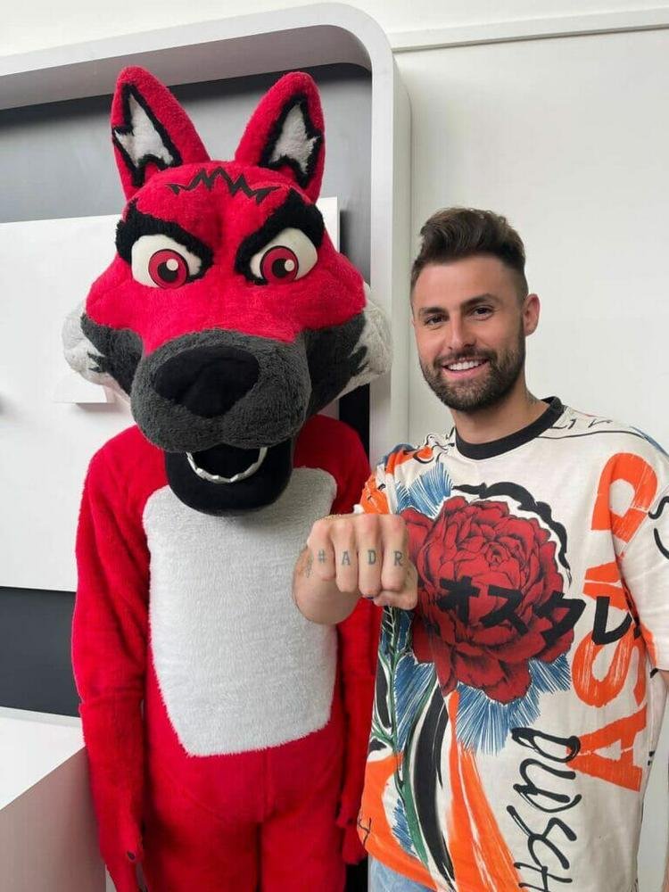 Youtuber Rezende Evil entra para o universo dos esportes eletrônicos ...