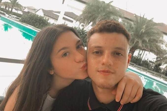 De pedreiro a genro de Gugu Liberato: saiba quem é Gabriel Gravino ...