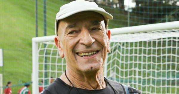 A Infância de Romeu e Julieta: Hélio faz convite inusitado para Romeu ...