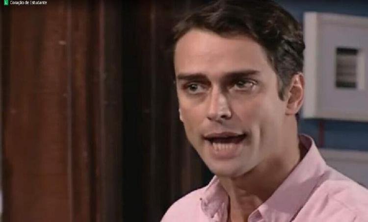Coração de Estudante: Leandro tem um ataque histérico quando Mariana o ...